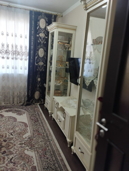 Продаётся 2х комн квартира в Сергели 5а