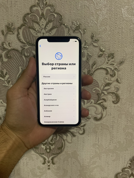 Iphone 11 oq  holati alo
