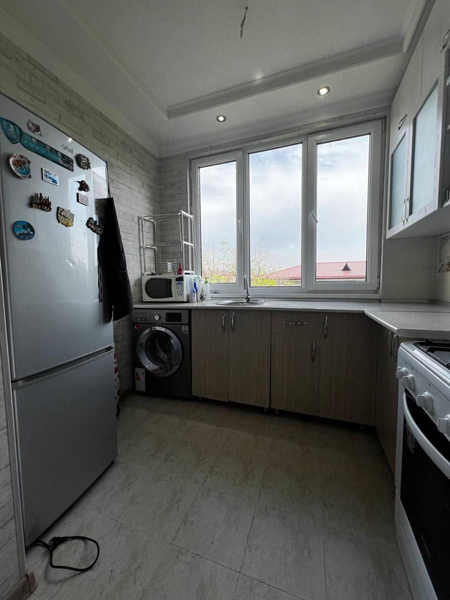 Метро Максим Горький , 1/4/5 , кирпич , 45м2 , 57 000 у.н