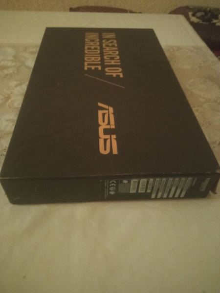 Ноутбук Asus идеал холат