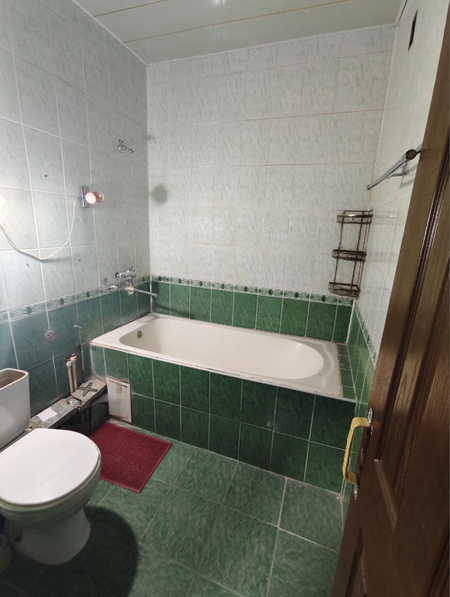 Продаётся 3 комнатная квартира. Сергели-5.