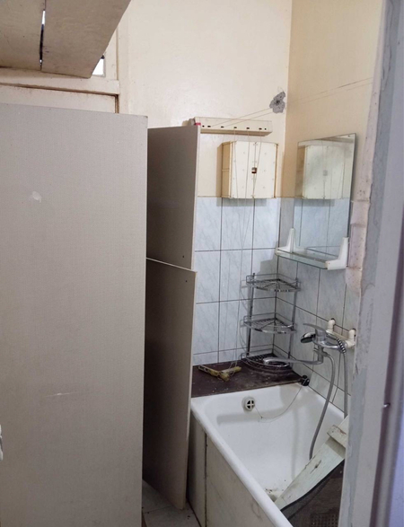 *Чиланзар 10кв 2/2/4 Медиа парк  Срочно