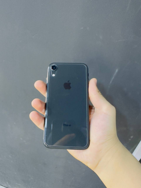 Iphone XR sotiladi ideal