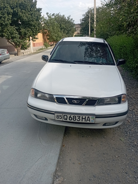 Nekisya 1 srochni sotiladi
