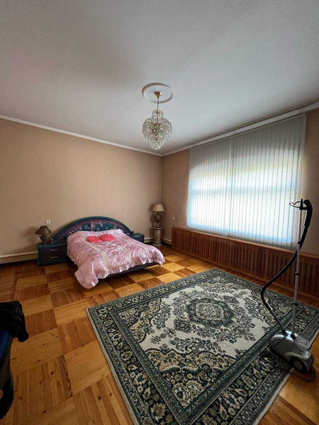 Продается угловой дом. Яккасарайский р-н . Ор-р Ивлева