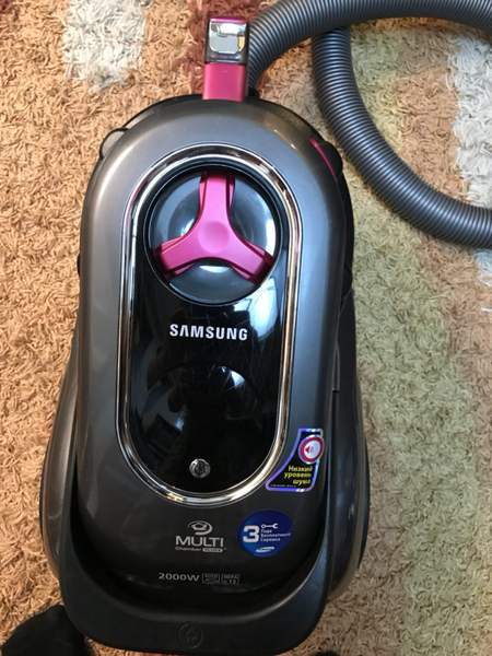 Продается пылесос Samsung