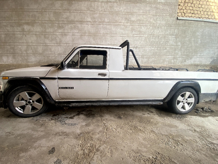 Niva pikap 1987-yil