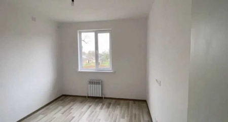 Срочно продаю 1 комнатную с ремонтом в Новостройке Golden House (157)
