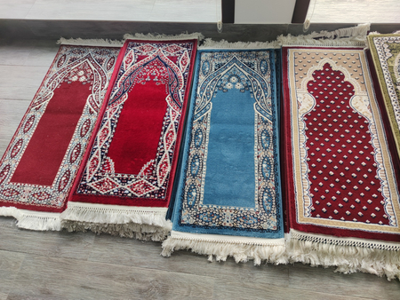 YEG Gilam Joynamozlar