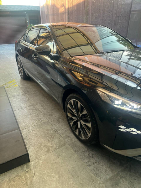 Продам свою kia k8