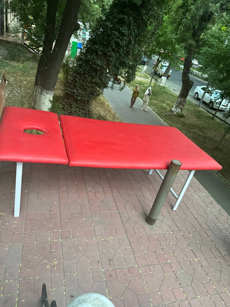 Кушетка в хорошем состояние