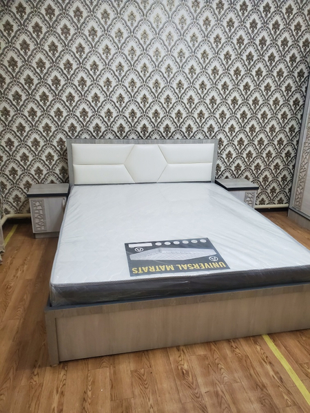 Spalniy garnitur mebel kravat