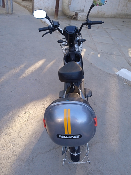 Mini skuter kuk rangda