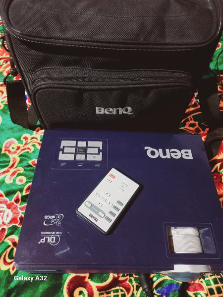 Проектор холати зо\\\'р  Бренд - BenQ