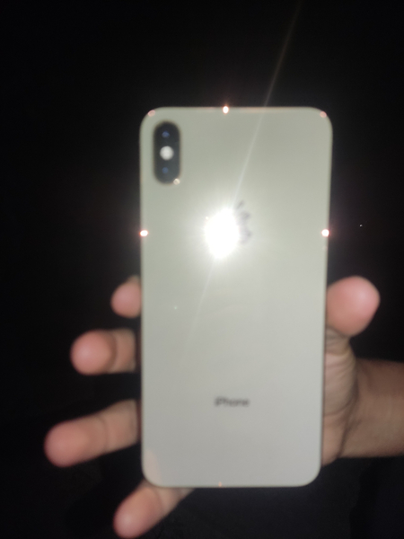 Iphone XS MAX  ..