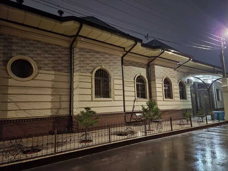 Uchtepa tumanida fayzli xovli sotiladi. Nosirbek