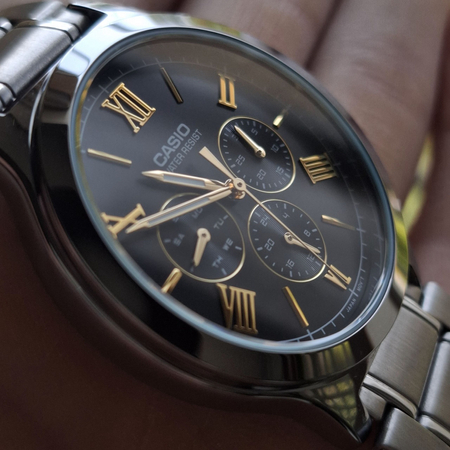 НОВЫЕ ОРИГИНАЛЬНЫЕ японские мужские часы CASIO