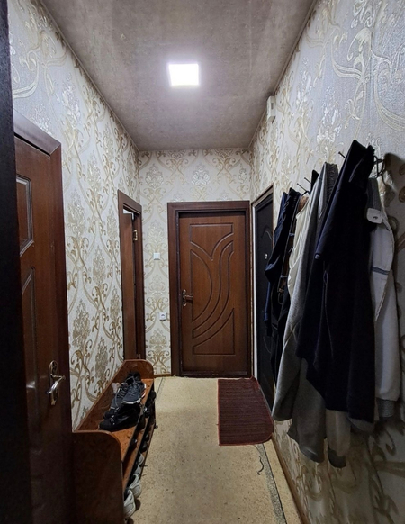 Срочно Продается 2 комнатная квартира Юнусабад Мега планет