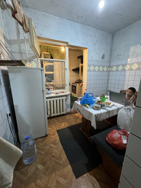 Продается Юнусабад 15 2/1/5 Улучшенка