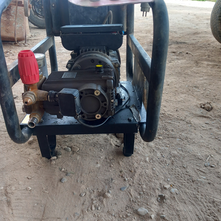 Karcher 220 w 150 bar