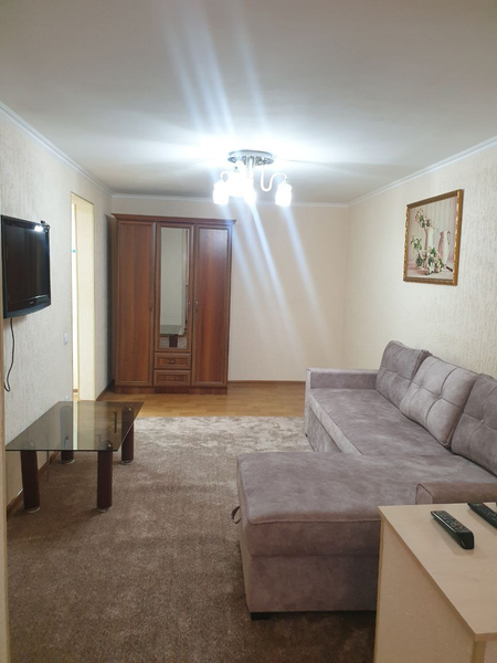 Продам чиланзар 1. Одна комнатная. Балкон 1*6