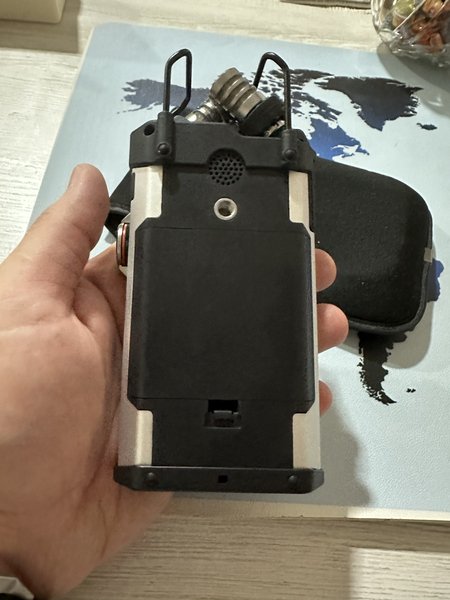 Tascam DR-44WL Диктофон профессиональный с wifi