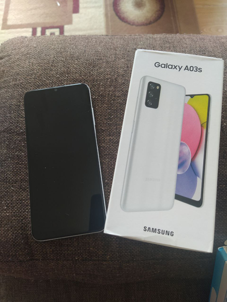 Samsung A03s  3/32 gb в отличном состоянии