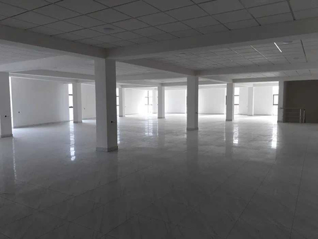 Учтепа. Напротив 22-Поликлиника сдается в аренду 2 и 3 этаж по 420 м²