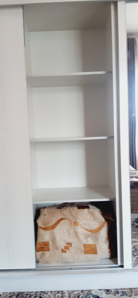Mebel sotiladi:holati yangi