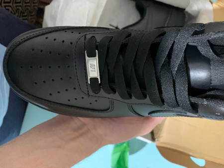 Продаю Кеды Nike Air Force 1 Triple Black (C Гарантией)