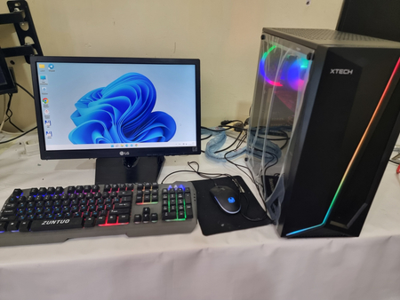 i3 9 pokolenie 8gb ozu ssd128 gb hdd 500 gb videokarta gtx 650 blokpit