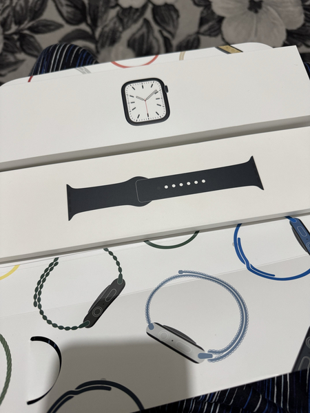 Apple Watch 7 Series (45mm), Midnight