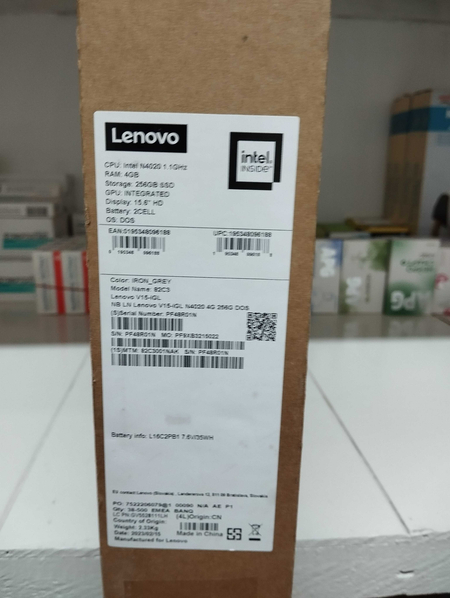 Noutbook lenovo sotiladi srochno