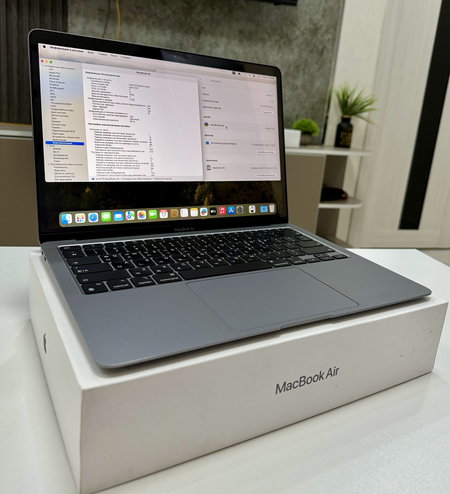 Macbook Air M1 8/256GB 93% идеал
