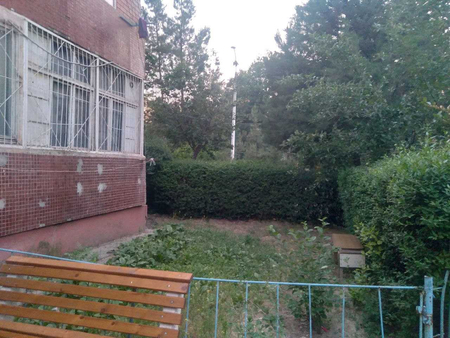 Tezda sotiladi, juda qulay va tinch joy