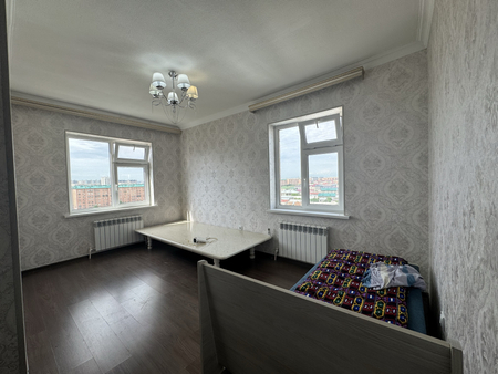 Sergeli 10- xudud 3/9/9 66 m2 53900$ srochno sotladi