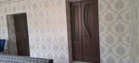 Продаётся дом в общем дворе