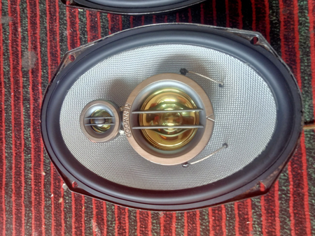Продам Kenwood 320wat made in Indonesia original в отличном состоянии.