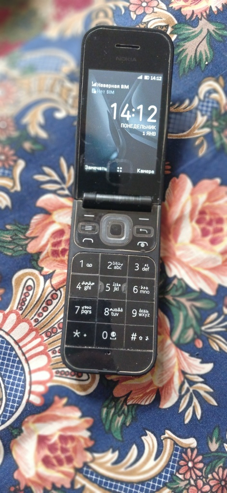 Nokia holati al‘o , buzilgan joyi yo‘q, ko‘p ishlatilmagan