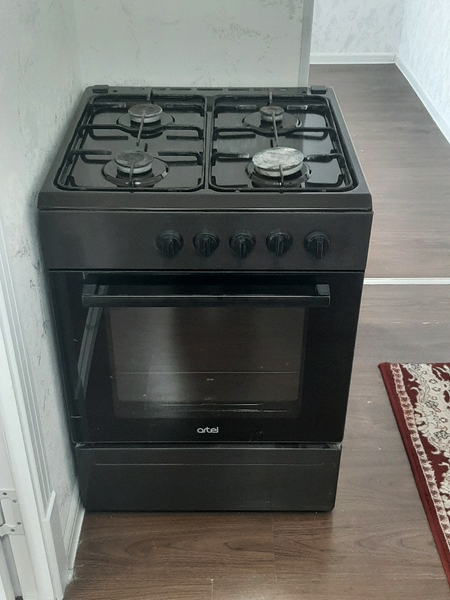 ARTEL gaz plitasi sotiladi