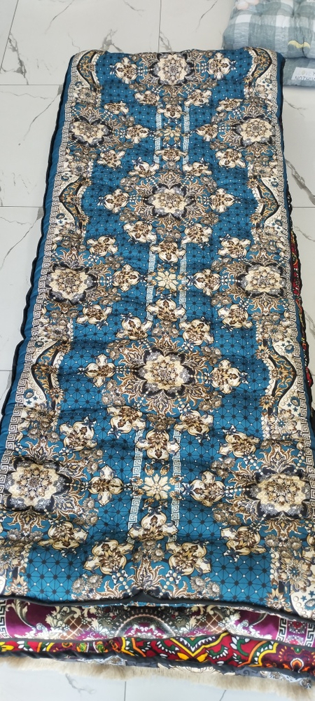 Koʻrpacha satin, vilur,turetski