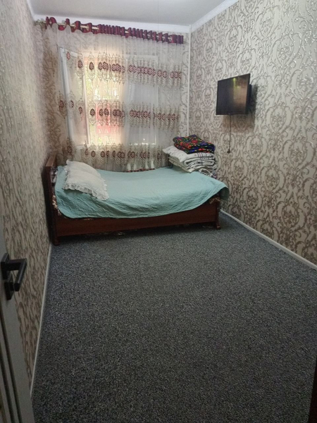 Чиланзар 19 квартал 2в3/1/4 Панельный дом,смежка, б/н 1,5*6