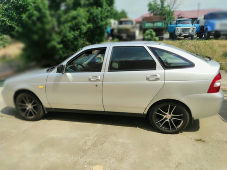 Продам Приору 2008 год.