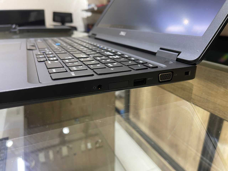 DELL Precision Intel Core i7-8850H озу16гб 256ssd Nvidio Quadro P600