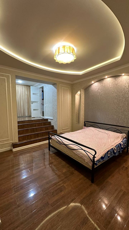 Сдаётся узбекский район ближе дурман 6 сотик 5 ком 200м² Фаравон улица