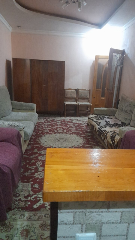 Сдаётся Братские Могилы, 1в2 3этаж.