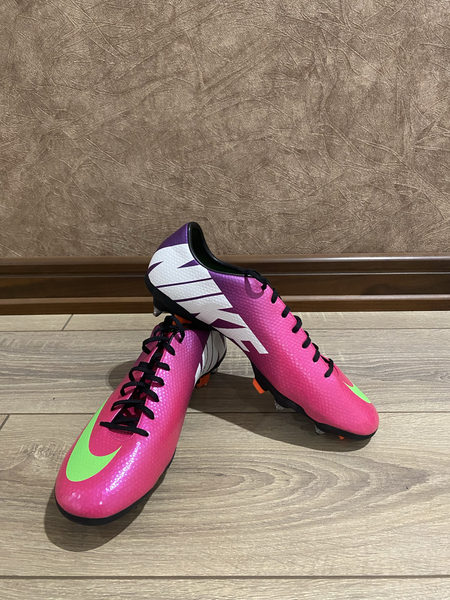 Бутсы Nike Английский