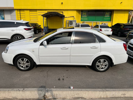 Lacetti avtomat 2009
