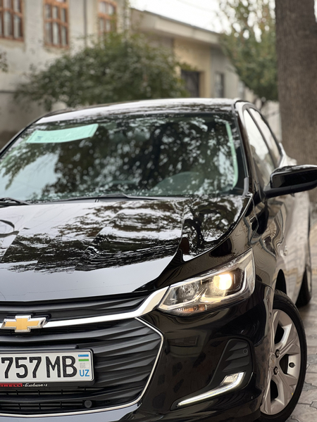 Onix Primier2 plus foizsiz rasrochkaga beriladi !!!