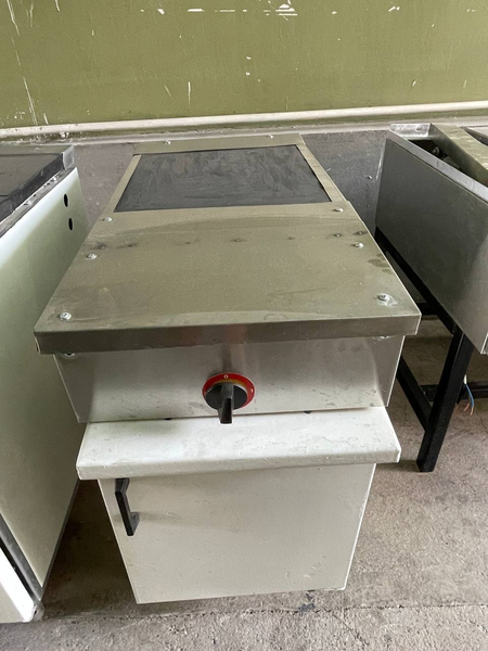 Elektro pleta 3ta elektr toki 3 fazaga ishledi  4 ta kamporkalik